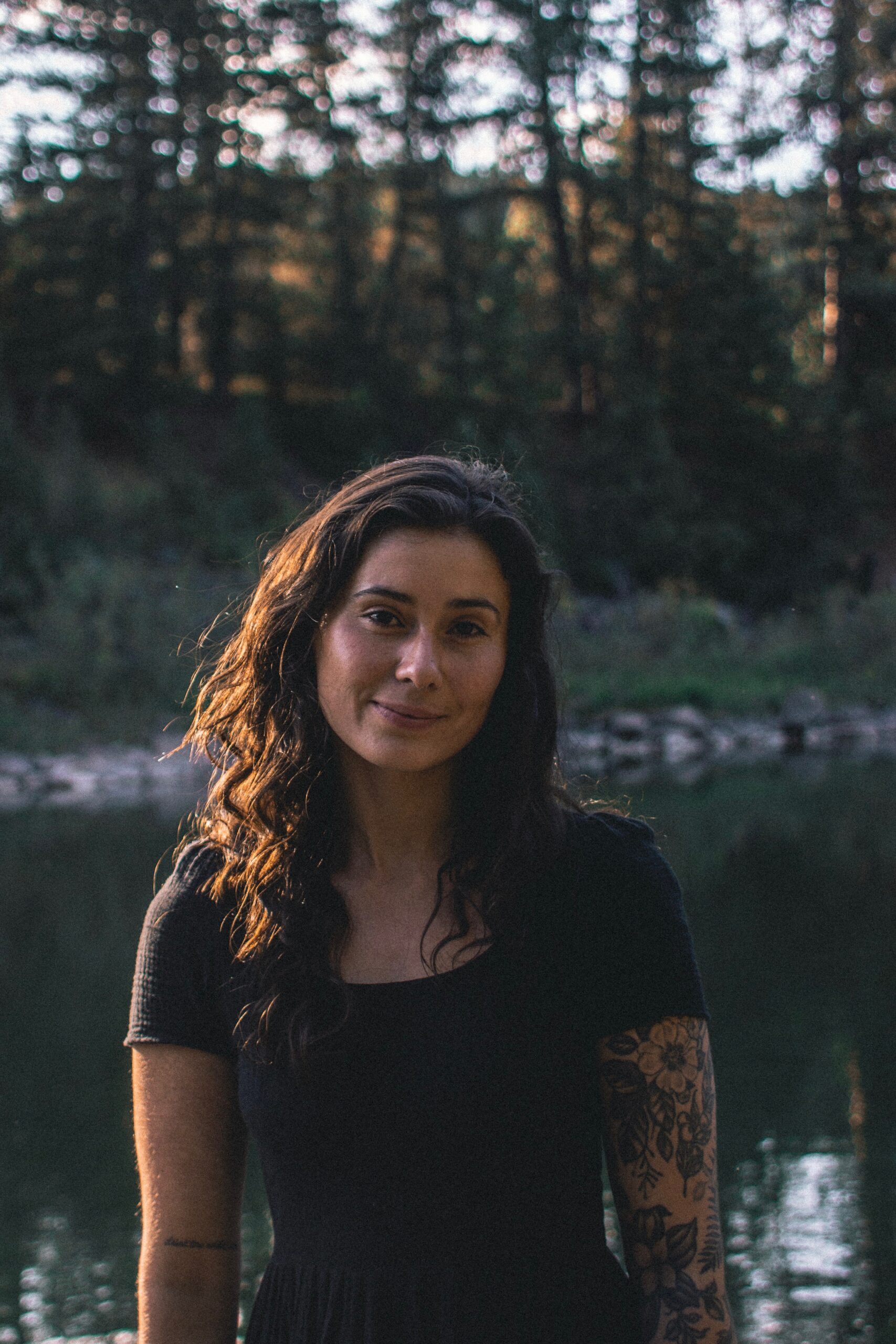 Emily Harman, Failed Sonnet Along Minnehaha Creek – Chestnut Review